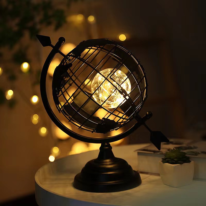 Retro Creative Metal LED Earth Globe Shaped Lamp - TezkarShop Official ...